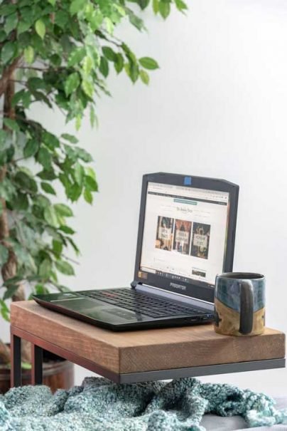 12 Free DIY Laptop Stands Plans - ToolsGearLab